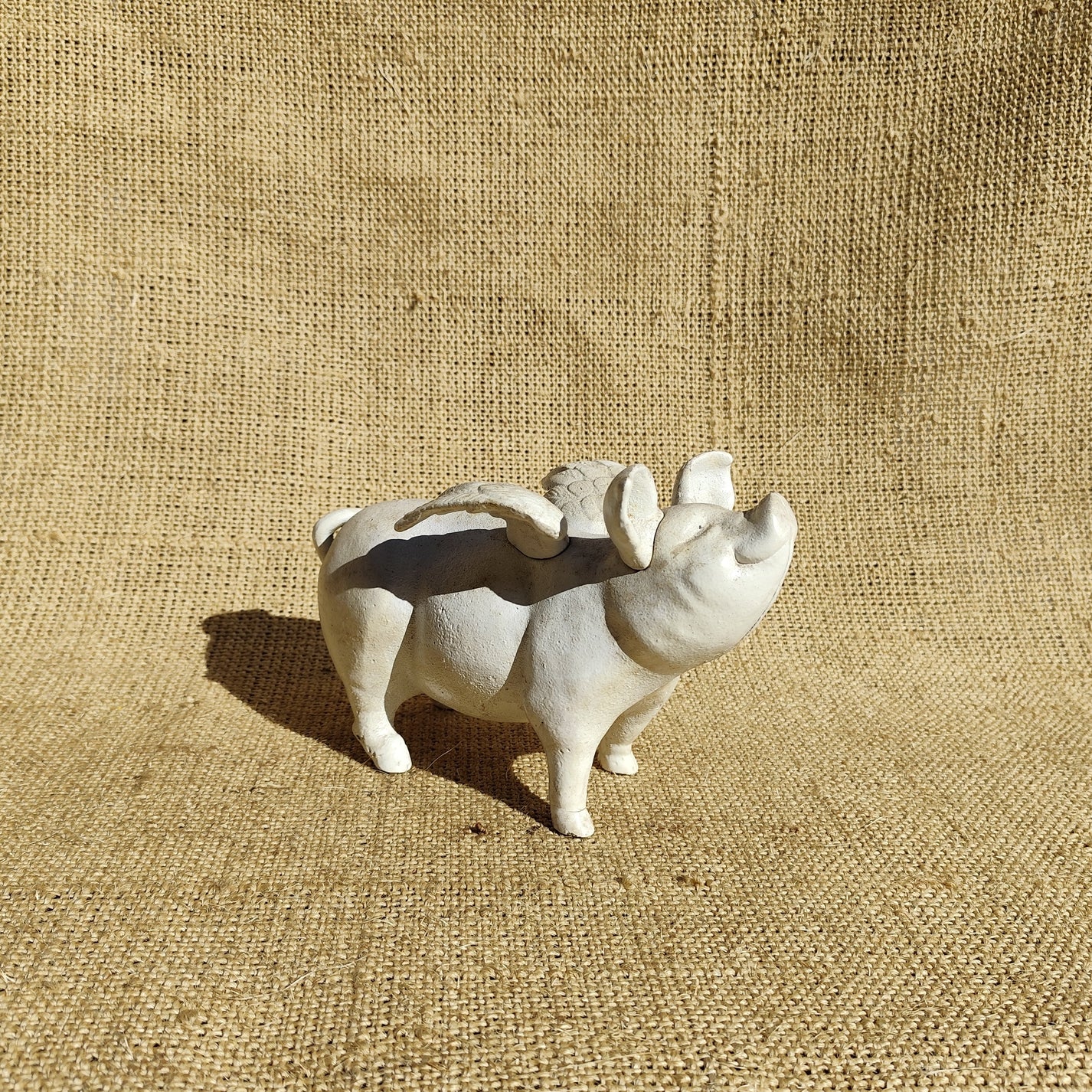 Medium Flying Pig – Stanley Art Foundry