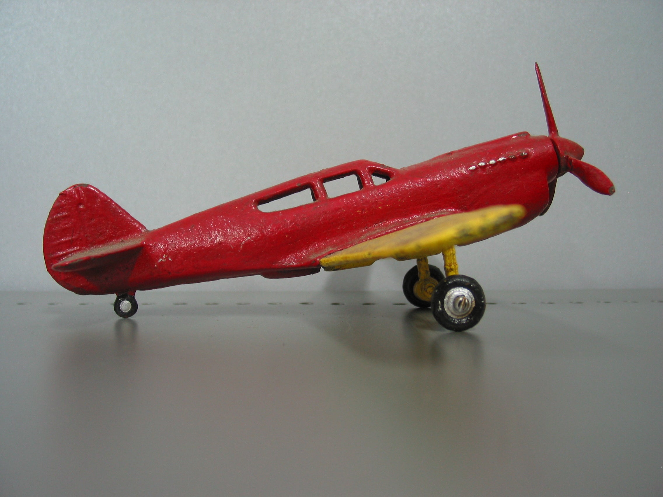 8x8 Red Air Plane – Stanley Art Foundry