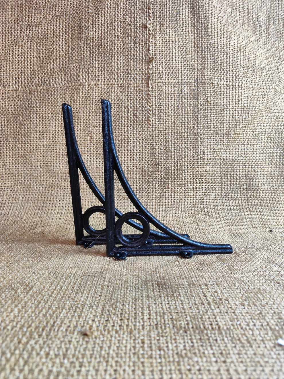 Circle Bracket Pair – Stanley Art Foundry